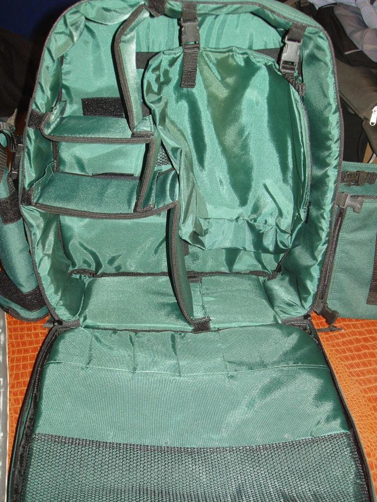 1000 OAKS HVY Padded Cook Set Case AS NEW