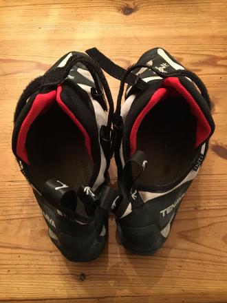 Tenaya Inti climbing shoes 12.5 usm