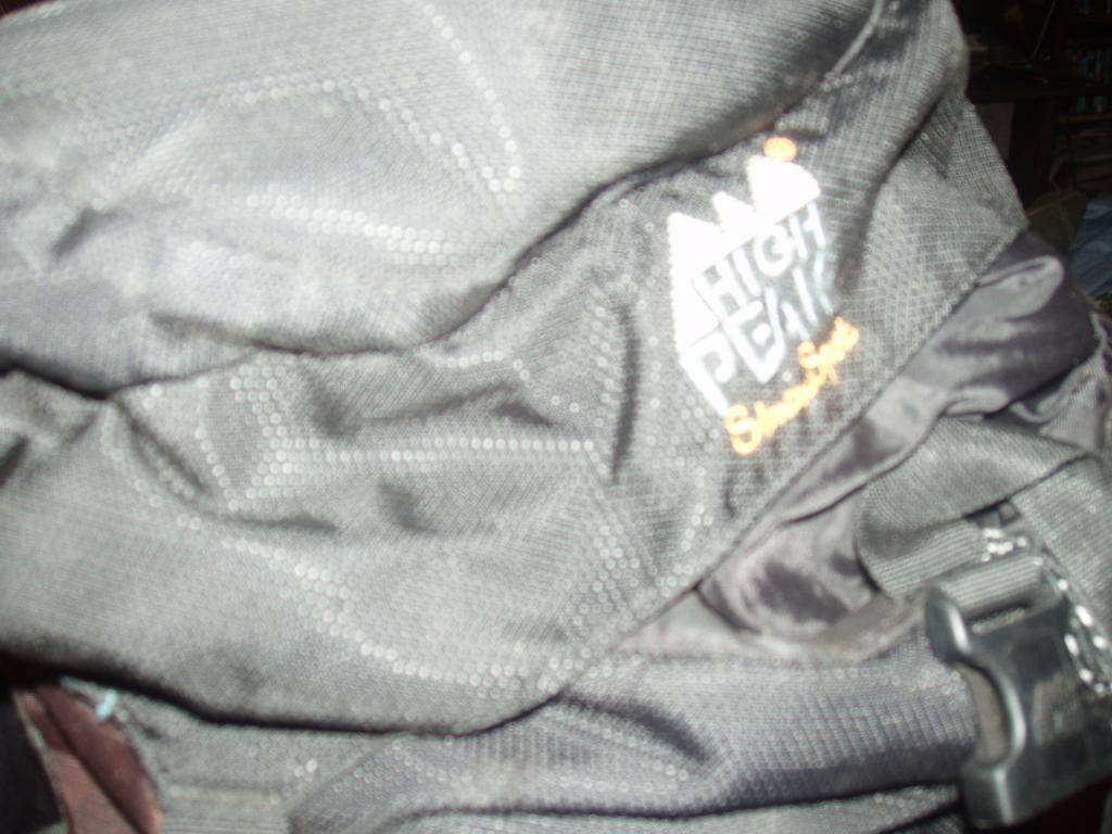 High Peak Alpine 70 +10 Internal frame Backpack