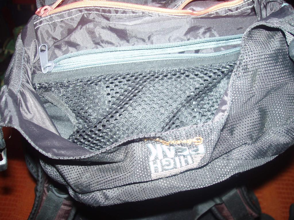 High Peak Alpine 70 +10 Internal frame Backpack