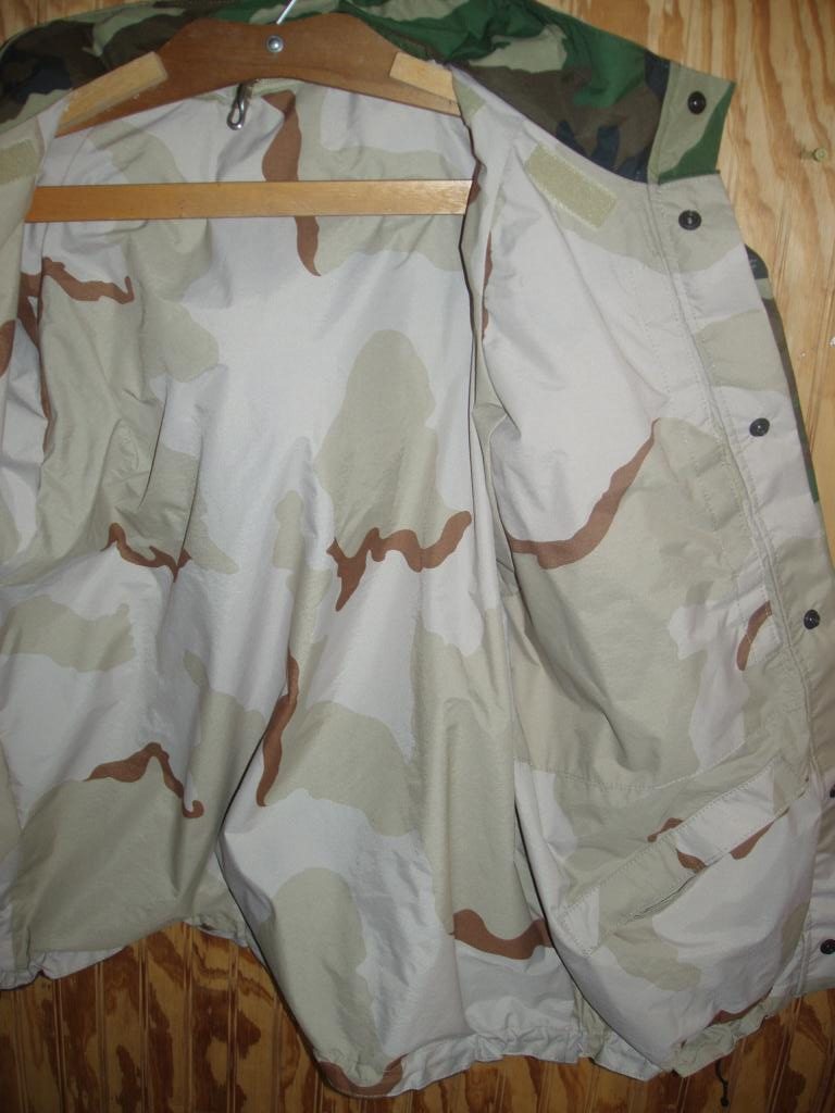 US ARMY Goretex Outer Shell Size Large(NATO to Desert Camo)