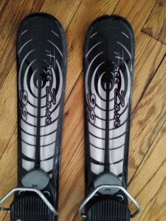 Atomic 99cm Snow Blade Ski with bindings 2 - Bootstrap Adventure