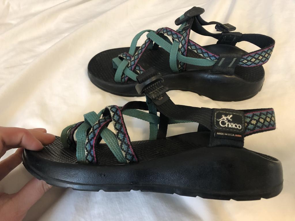 Custom Chacos Size 6 W