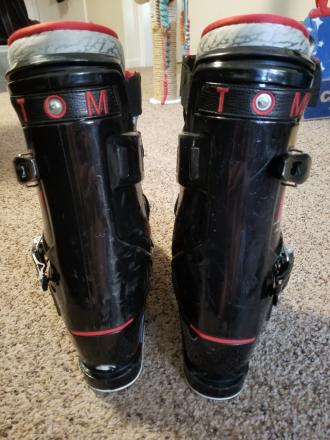 2014 Full Tilt Tom Wallisch Pro