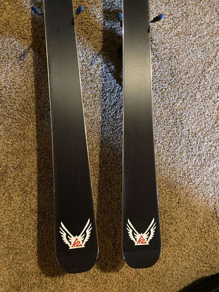 Used 174cm K2 Apache Crossfire Skis with Mod 12.0 bindings